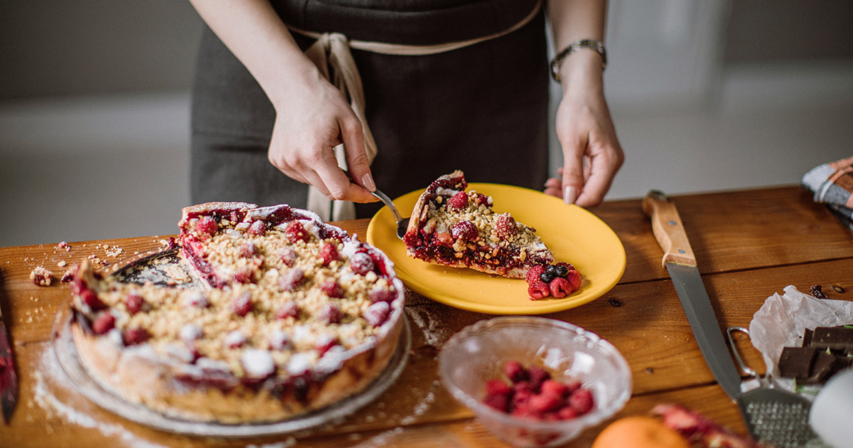 Mindful Eating: How to Have Your Pie and Eat It, Too | Healthy Outlook